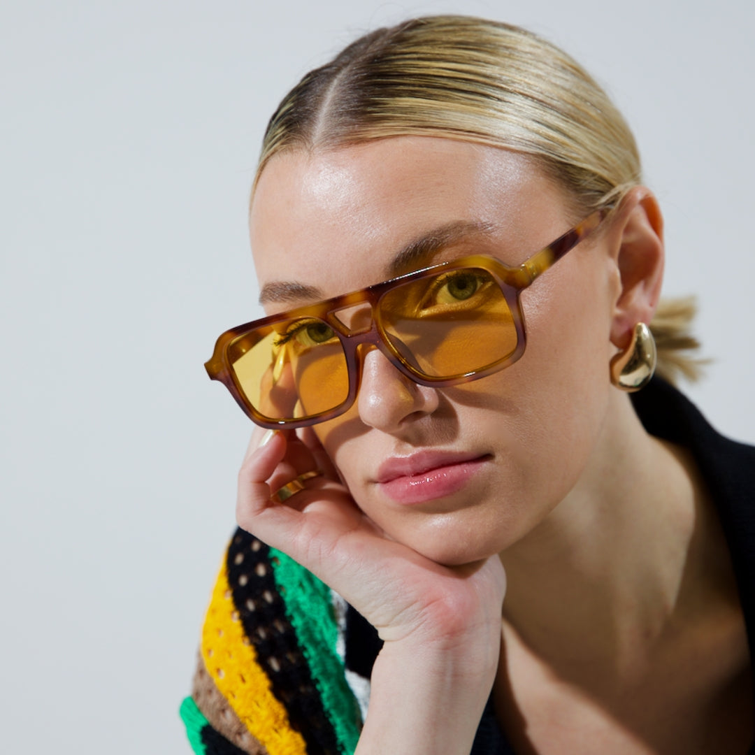 MADDY LIGHT TORTOISE/ORANGE – Shady Lady Eyewear Ltd.